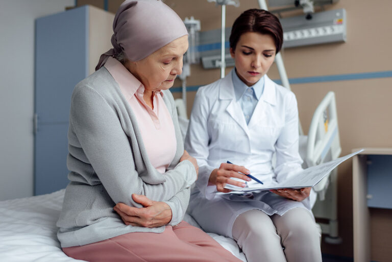 Cancerul mamar / de sân - simptome - tratament – InstitutulSanului.ro